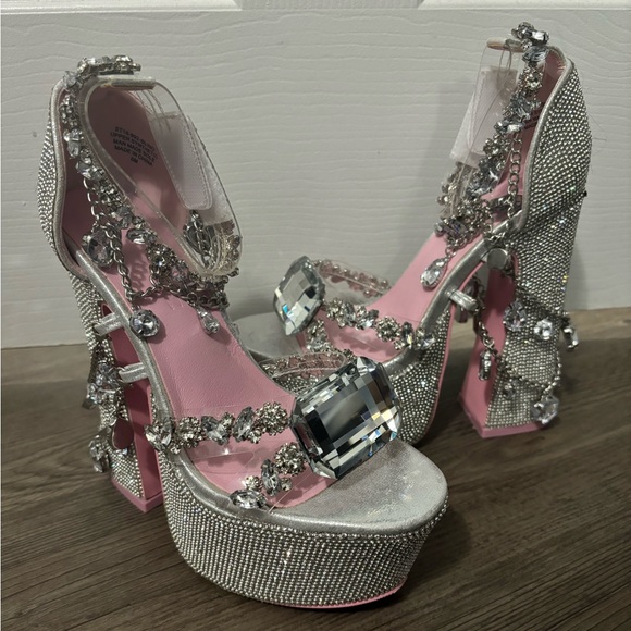 Dolls Kill | Shoes | Nwob Dolls Kill Sugar Thrillz Bling Holy ...